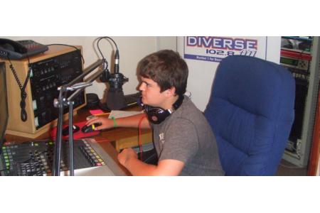 Diverse FM | Localgiving