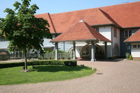 Chestnut Tree House | Localgiving